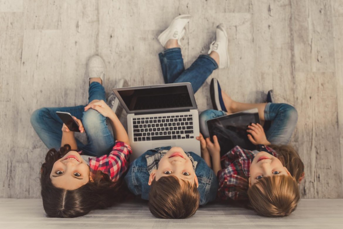 Digital Literacy vs Digital Fluency: Understanding the Key Differences ...